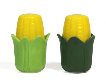 Vintage Corn Cob Salt and Pepper Shakers - Etsy