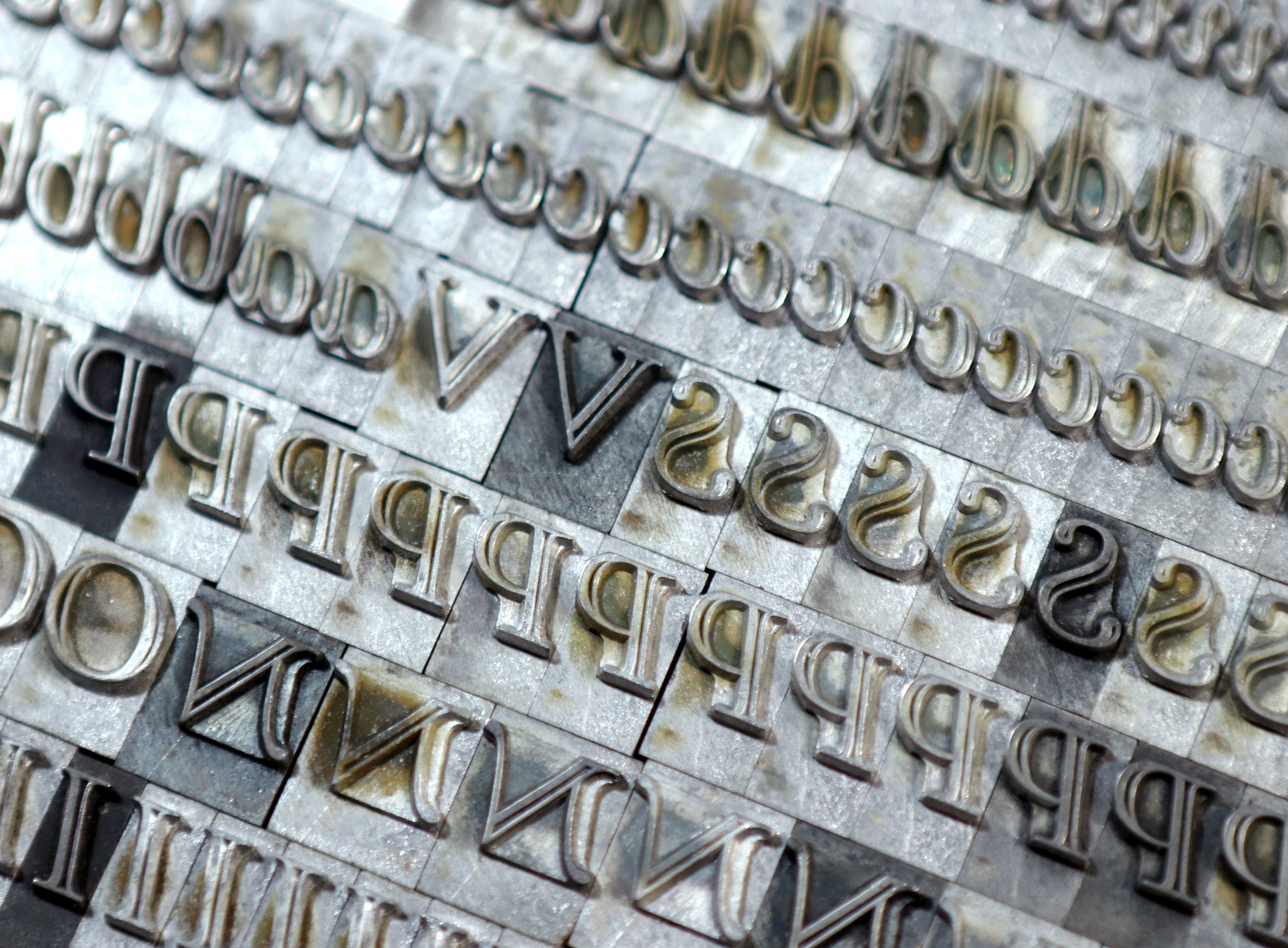 Metal Typeset Letters for sale | Only 2 left at -65%