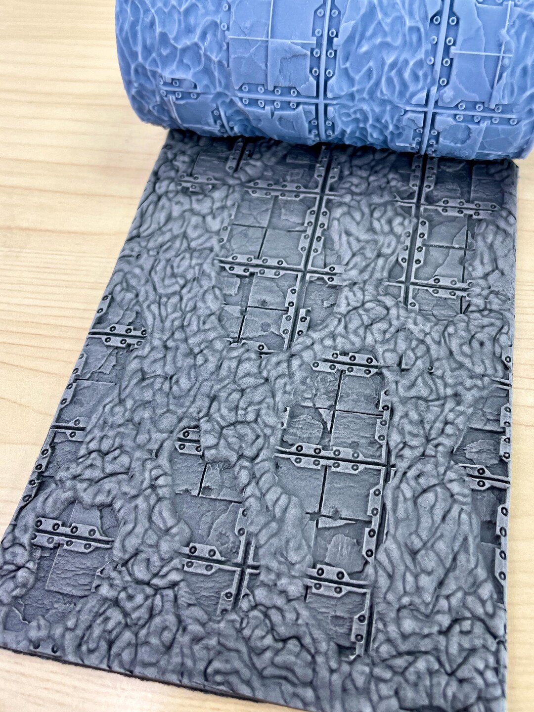 Creep Over Concrete Tiles Texture Roller - Etsy