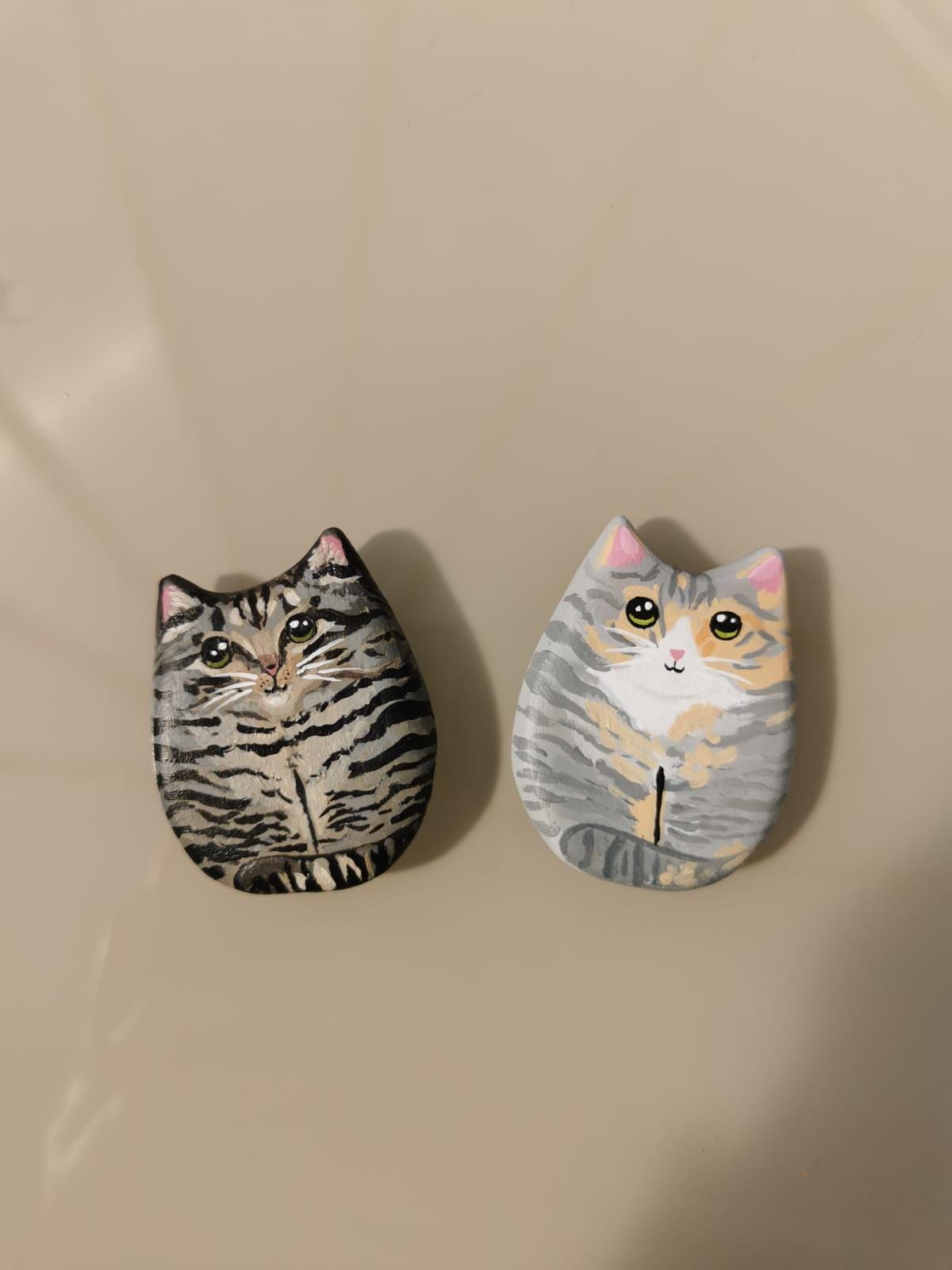 MADE TO ORDER Cat Fridge Magnet | Hand-painted Handmade Cat Magnet ...