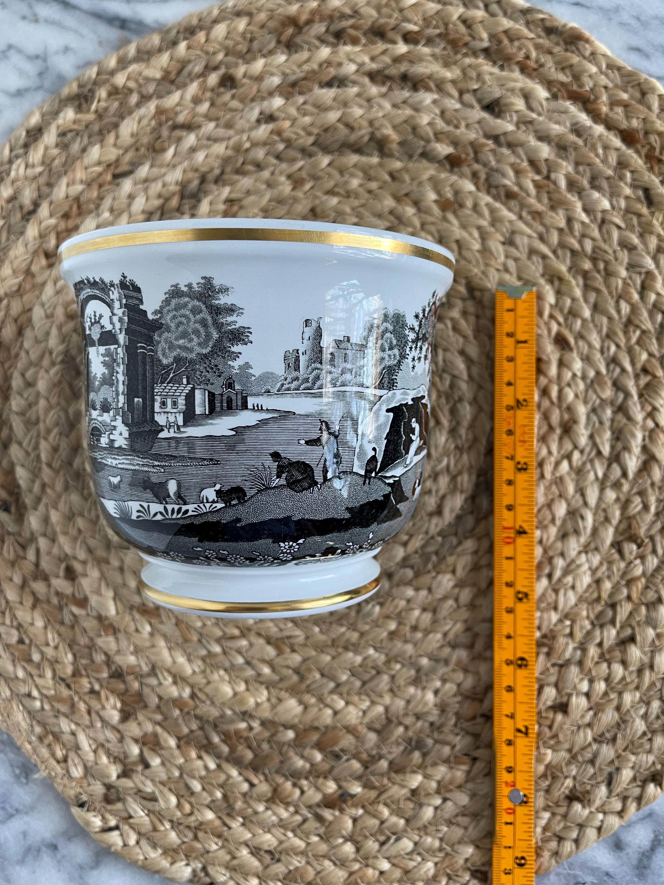 Vintage Copeland Spode’s “italian” Black and White Cachepot ...