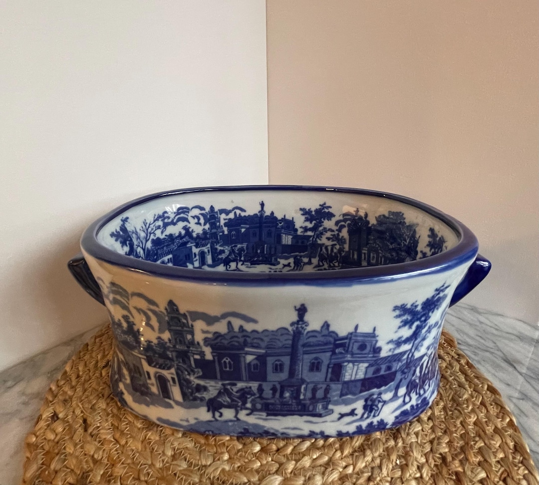 Victoria Ware Blue and White Chinoiserie Foot Bath Porcelain Cachepot ...
