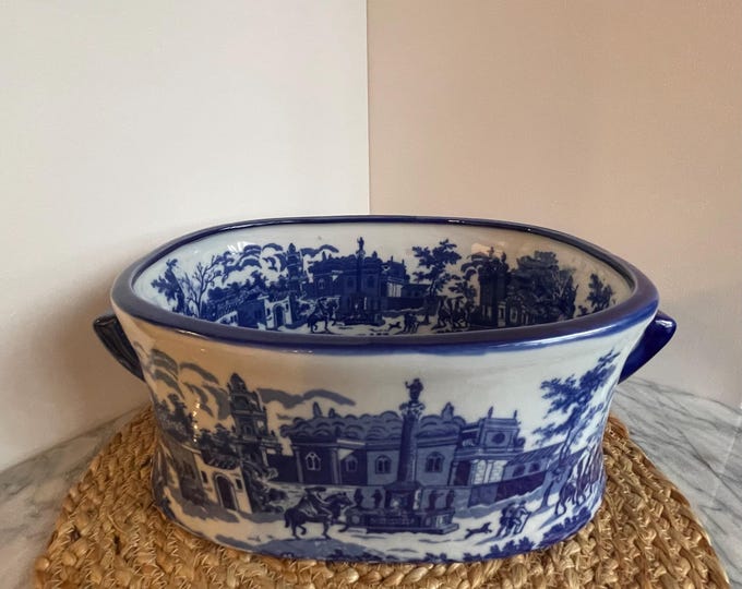Victoria Ware Blue and White Chinoiserie Foot Bath Porcelain Cachepot ...