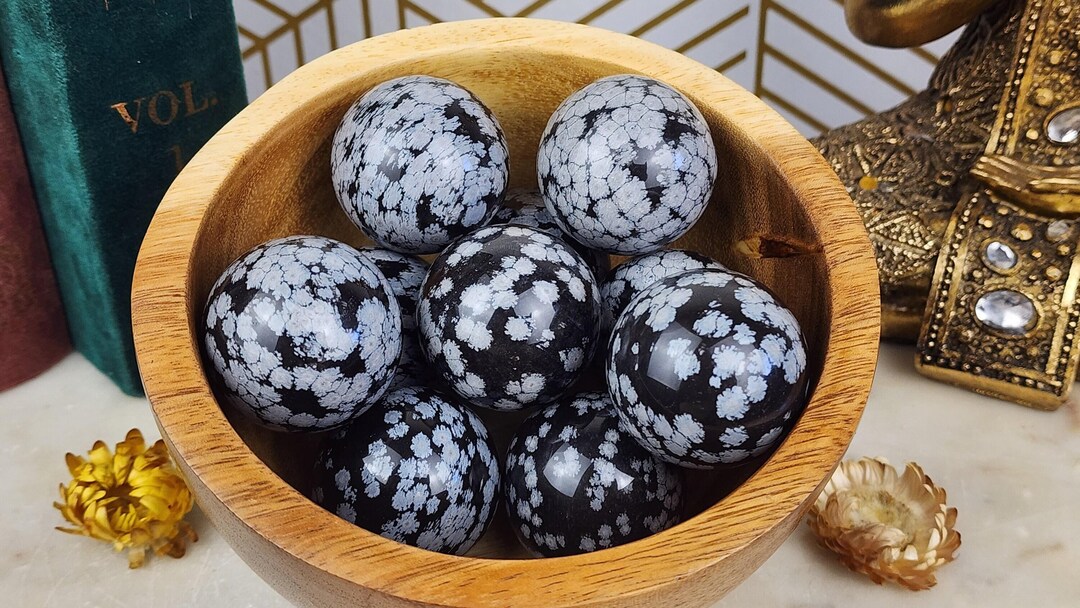 Snowflake Obsidian Spheres 40mm - Etsy