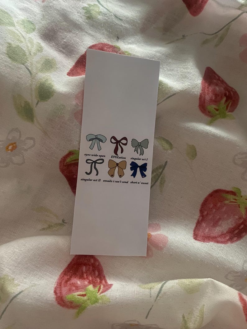 Sabrina Carpenter Bow Album Bookmark - Etsy UK