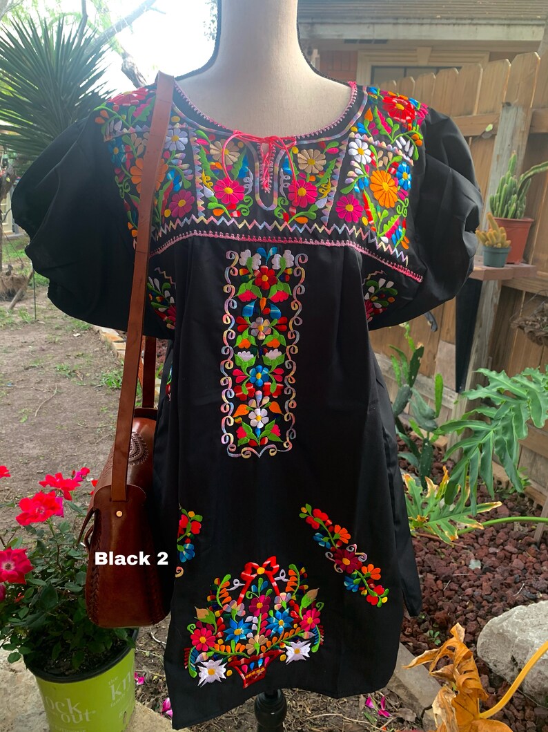 Mexican Floral Embroidered Thigh Length Blouse - Handmade Artisanal ...