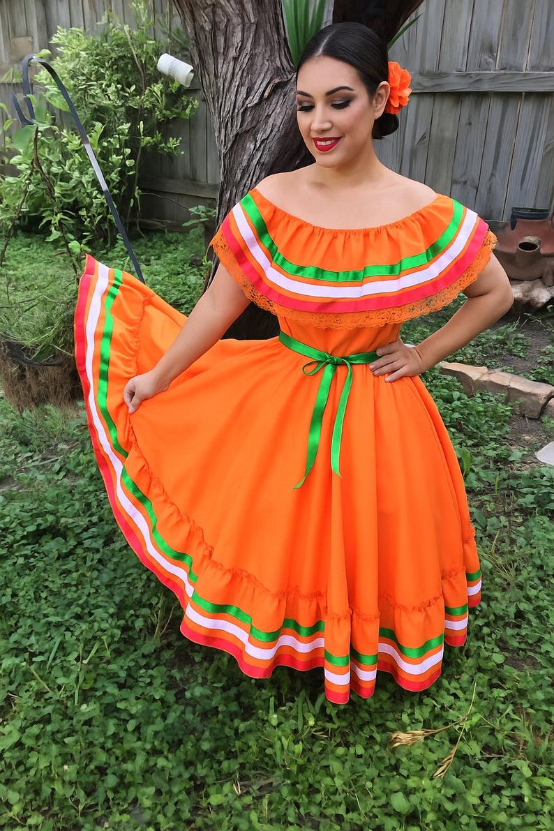 Gorgeous Folkloric Outfit, Perfect for Fiesta, Dance, Festivals ...