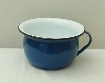 Vintage White Enamel Chamber Pot With Lid - Etsy