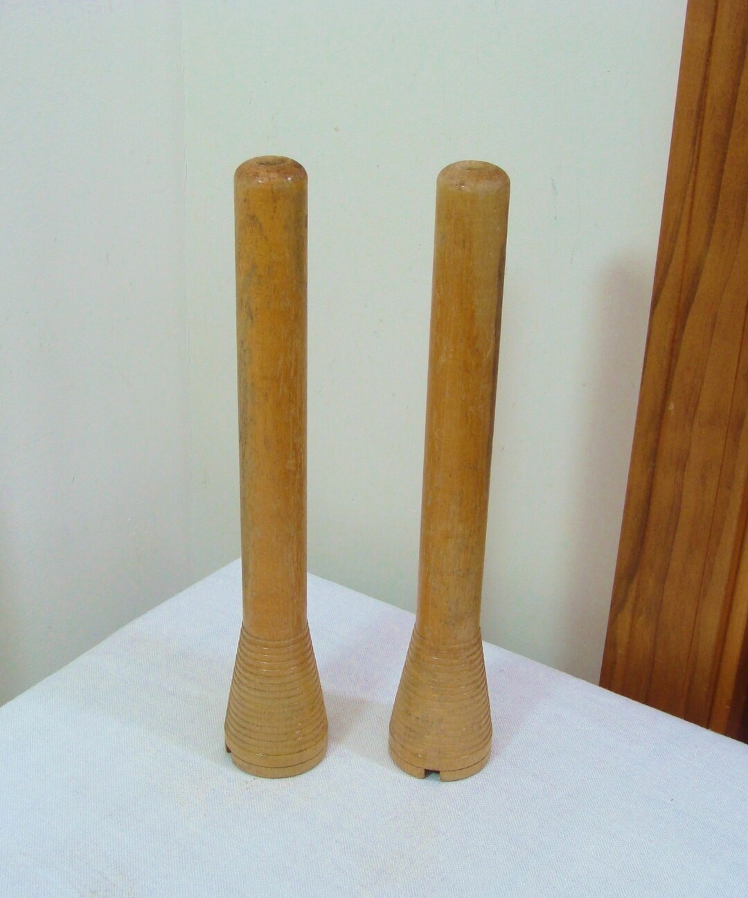 Vintage Pair of Beehive Wood Industrial Bobbins Spools - Etsy