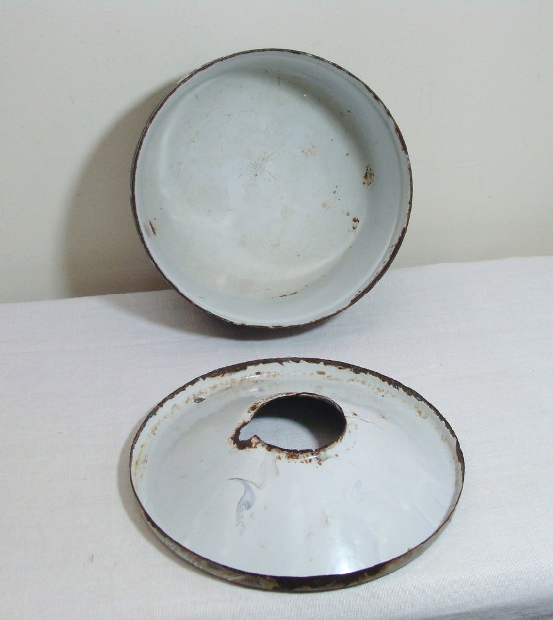 Antique Vintage Graniteware Spittoon 2 Piece Swirled Granite | Etsy