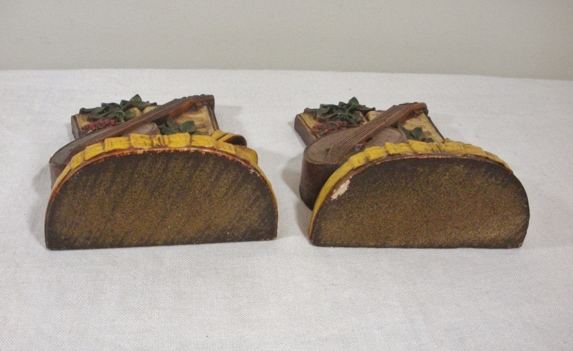 Vintage Syroco Mandolin Bookends - Roses & Sheet Music - Etsy
