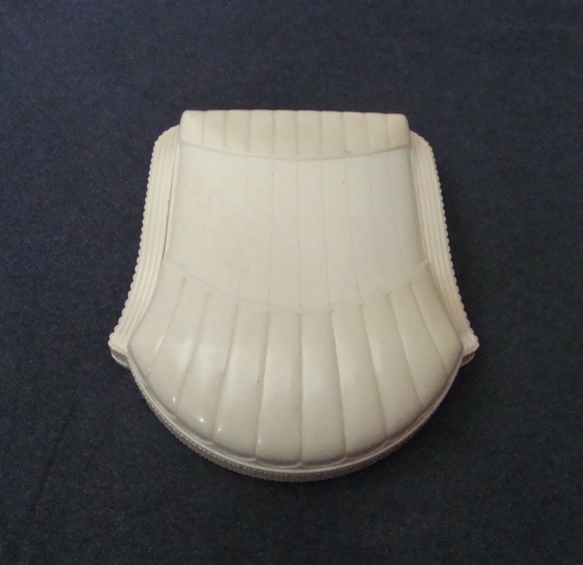 Vintage off White Clam Shell Jewelry Box Braun Crystal Mfg - Etsy