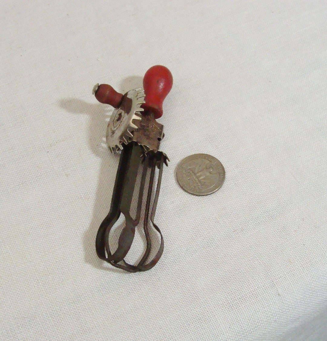 Vintage Childs Toy Egg Beater - Red Handle Hand Mixer - Etsy