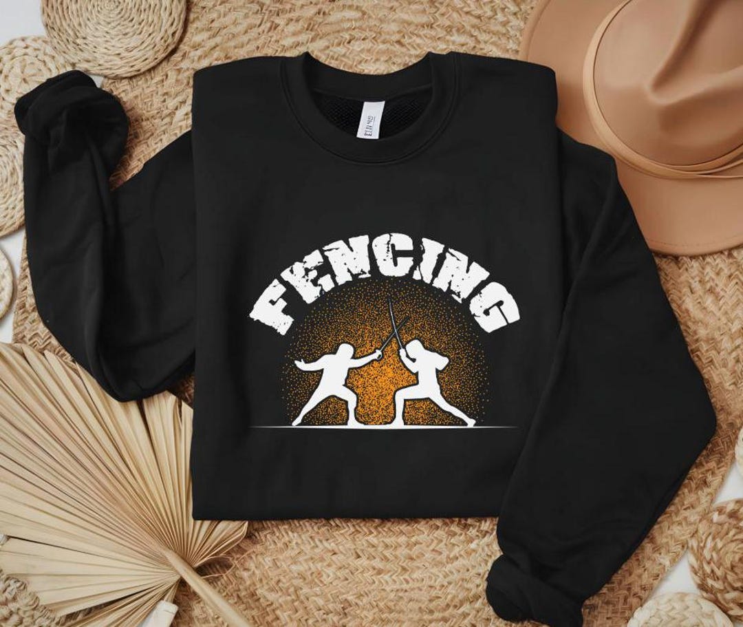 Fencing Sweatshirt: Funny Fencer Gift, En Garde Sports Hoodie - Etsy