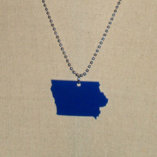 Iowa Necklace - Etsy