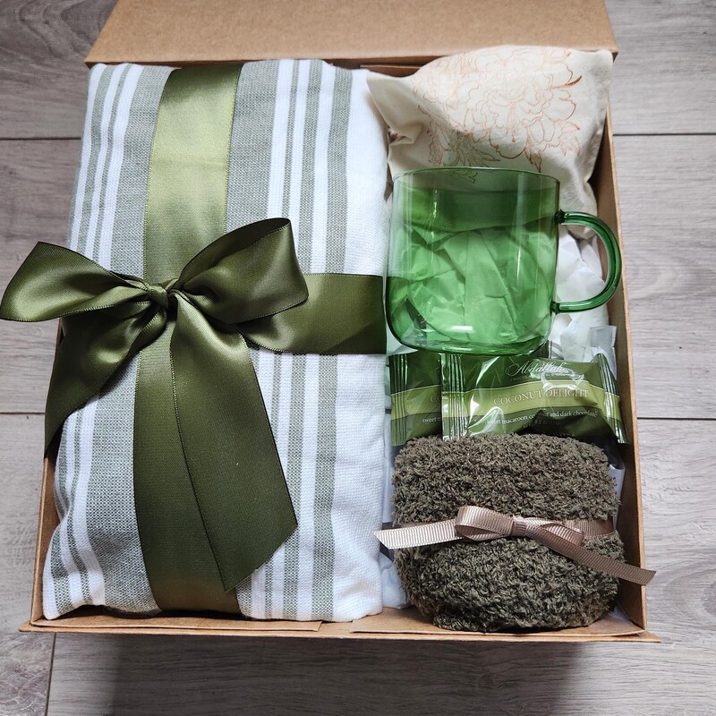 simplygiftbox - Etsy