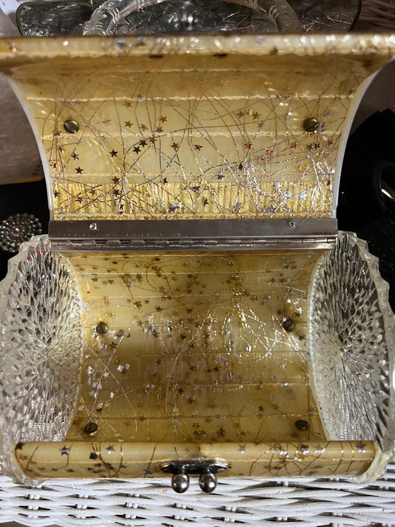 Original Vintage 1950 Lucite Barrel Box Purse With Wo… - Gem