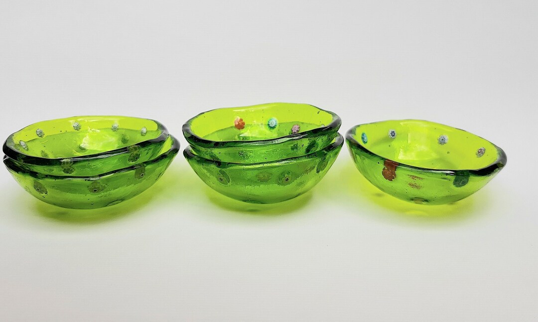 2.6, 6.5 Cm, Spring Green Mini Pinch Bowls, Floral Glass Pinch Bowls ...
