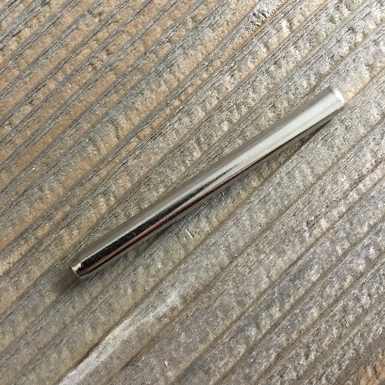 Thread Spool Pin for Vintage Sewing Machines - Etsy