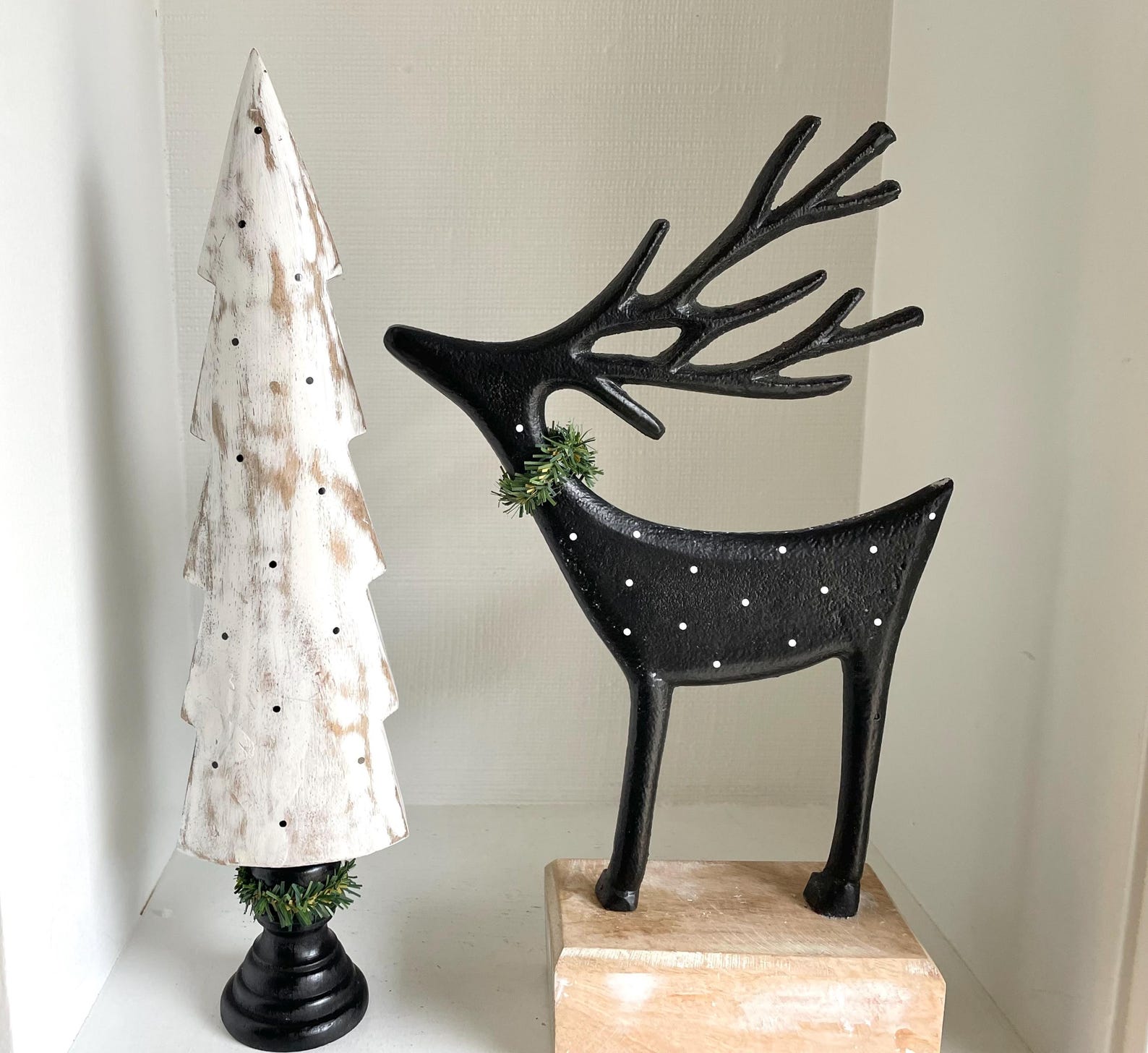 Polka Dot Reindeer and Wooden Tree, Tiered Tray Christmas Decor - Etsy