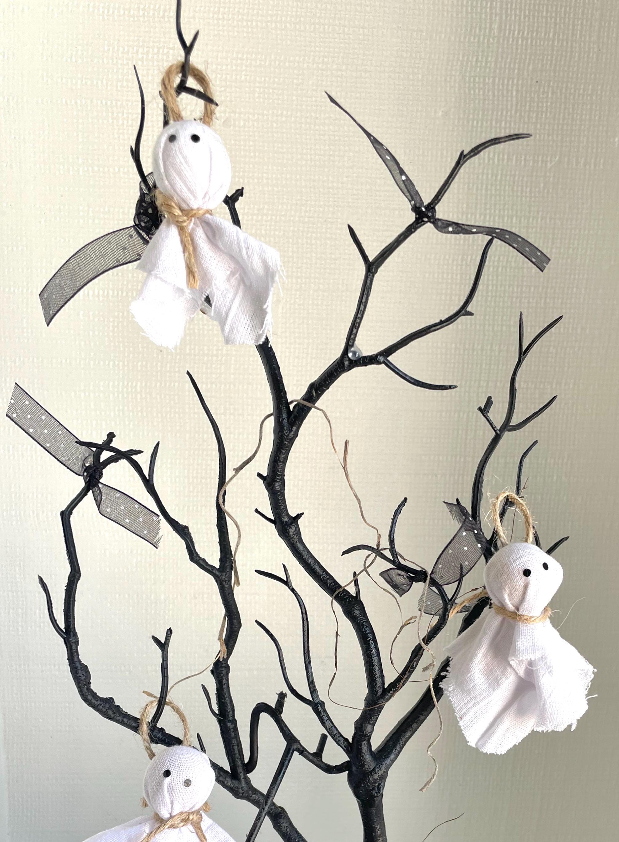 Halloween Tree Branches With Ghosts, Spooky Halloween Tiered Tray Decor ...
