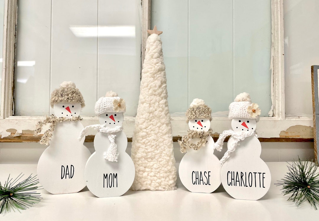 Personalized Snowman Family: Wooden Christmas Decor Gift - Etsy