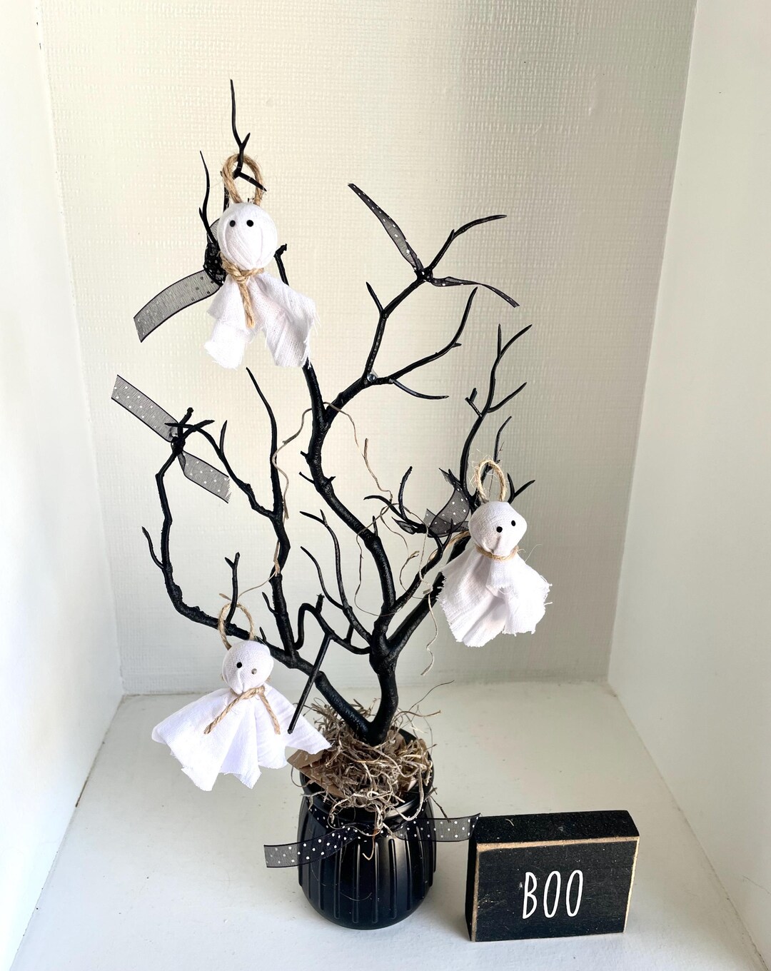 Halloween Tree Branches With Ghosts, Spooky Halloween Tiered Tray Decor ...