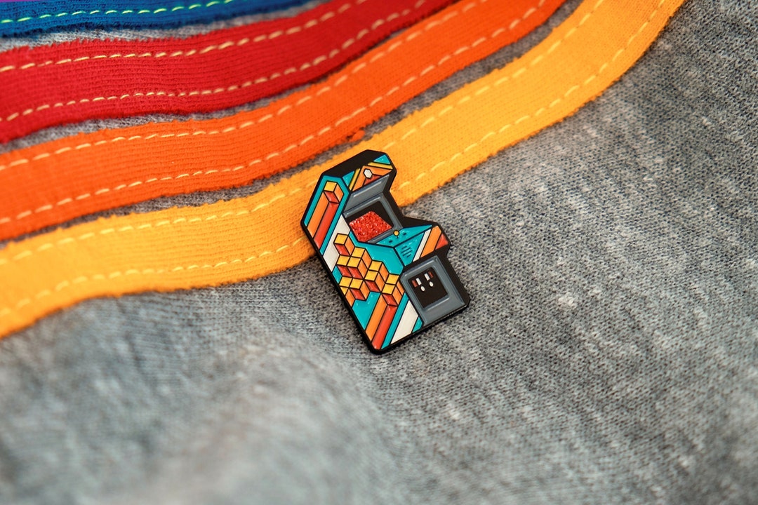 Arcade Game Machine "build" Enamel Pin - Etsy