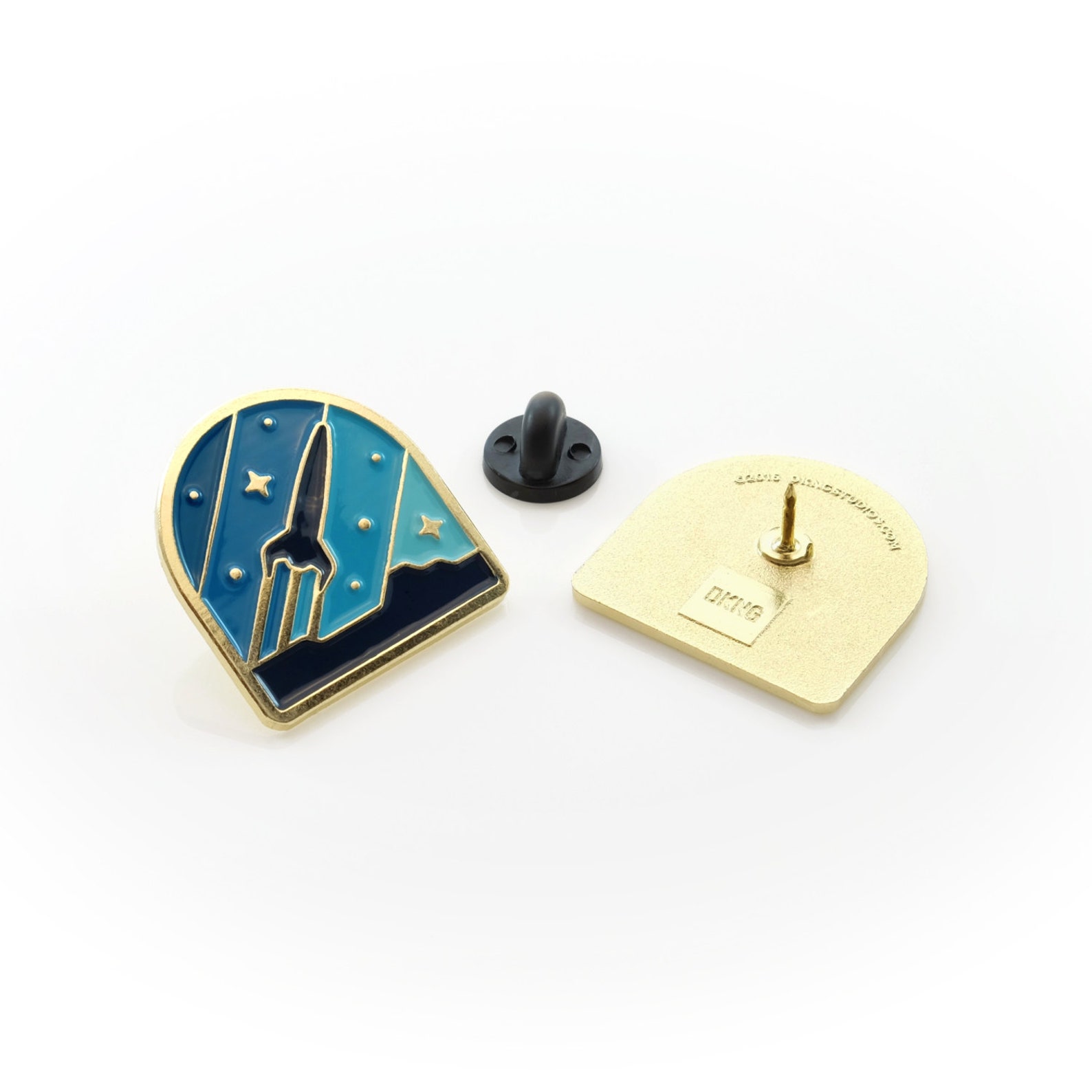 Rocketeer Enamel Pin - Etsy Canada