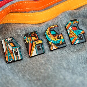 Arcade Game Machine "build" Enamel Pin - Etsy