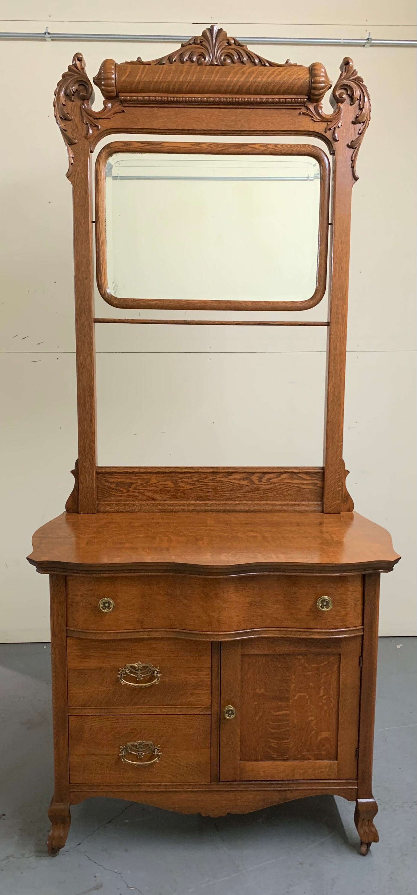 Tall Vintage Oak Mirror on Stand - Etsy