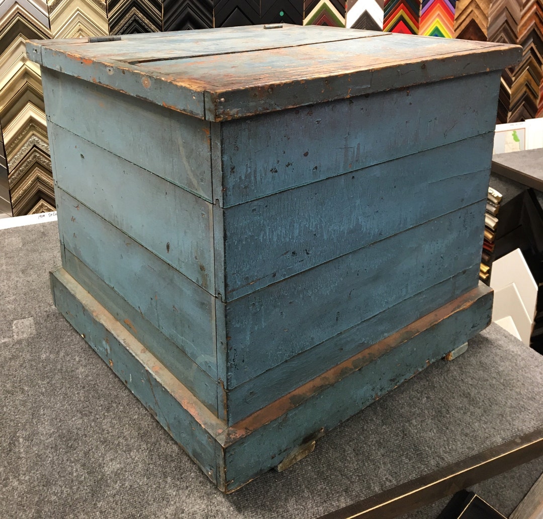 Primitive Original Blanket Box Old Blue Paint Square Nails 25.75w25 ...