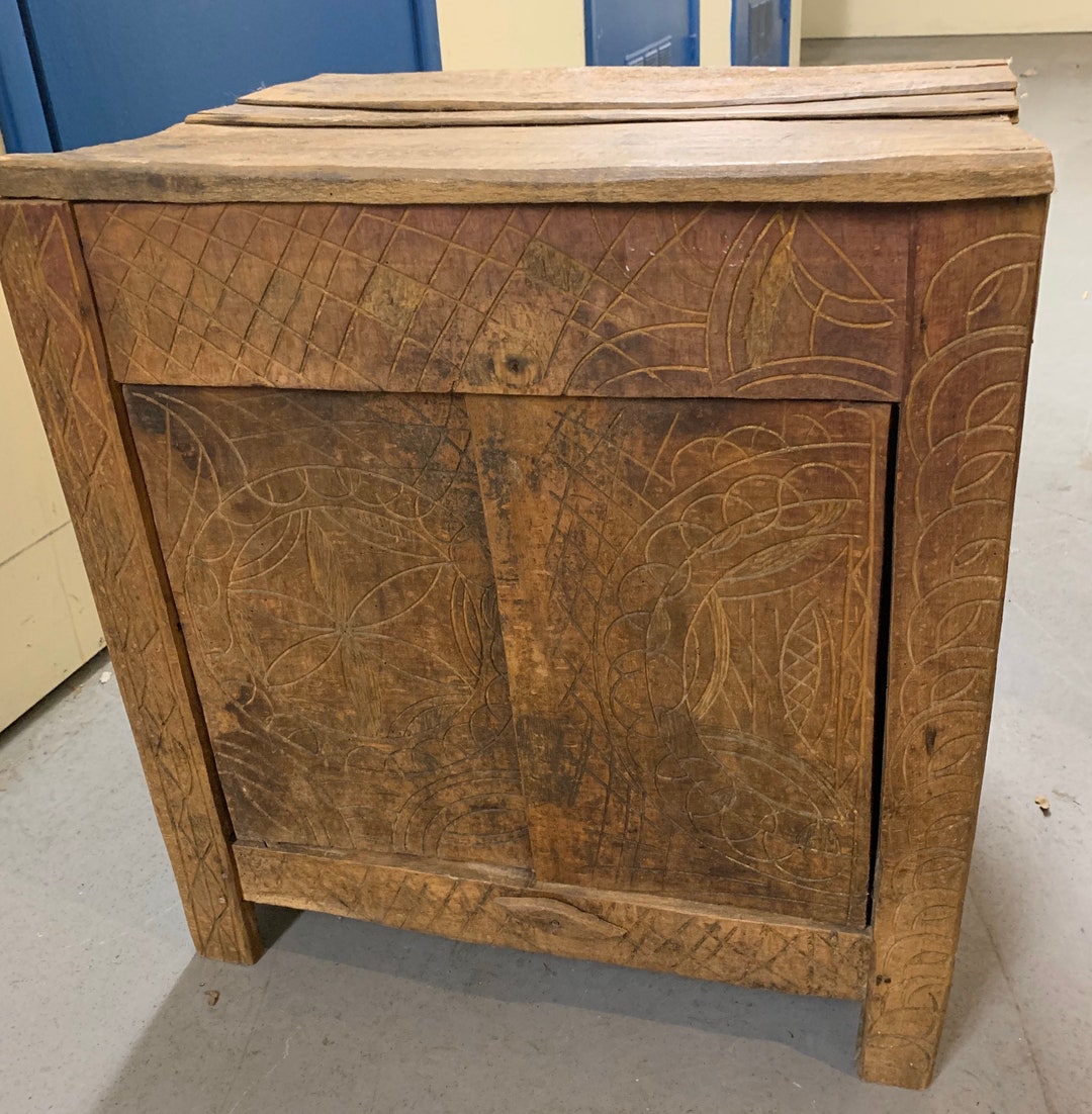 Primitive Hand Carved Chest Storage Cabinet 19d24h23 Shipping is Not ...