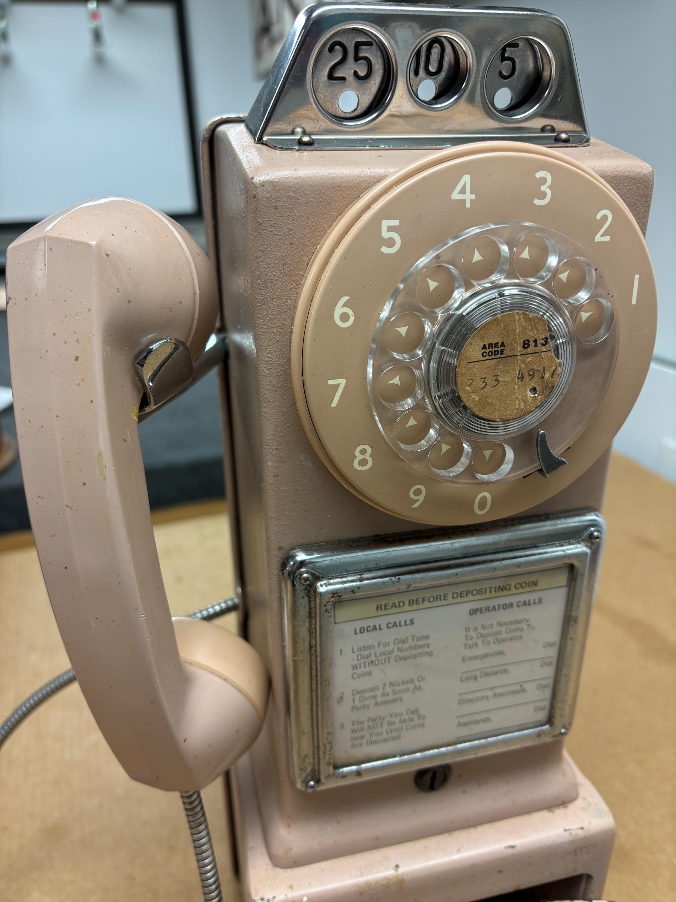 Vintage Payphone With Key 25, 10, 5 Cent Light Peach Color 8W6D18.5H - Etsy