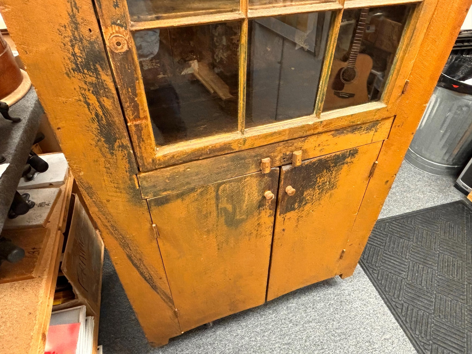 Beautiful Primitive Ohio Amish Country Mustard Painted Cupboard 24D39 ...