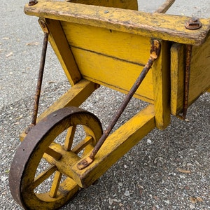 Antique Primitive New York Yellow Painted Diminutive Wooden Wheel ...