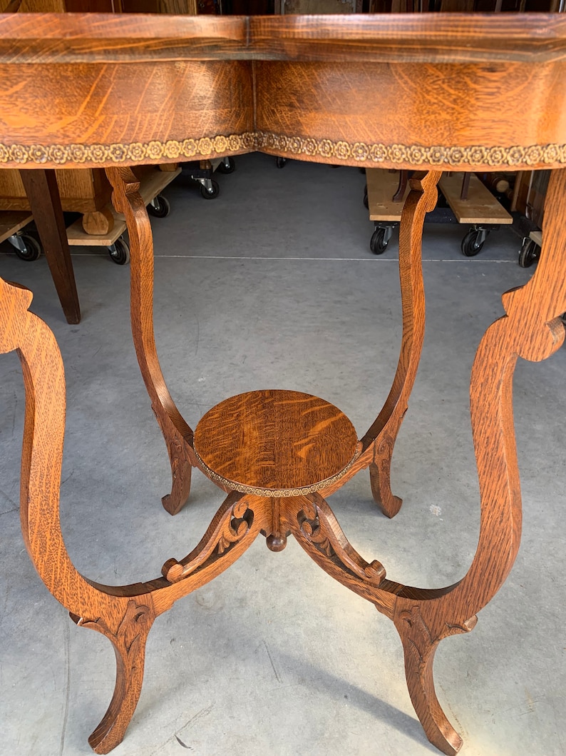 Antique Quartersawn Oak Cloverleaf Parlor Table 23x23x39h - Etsy