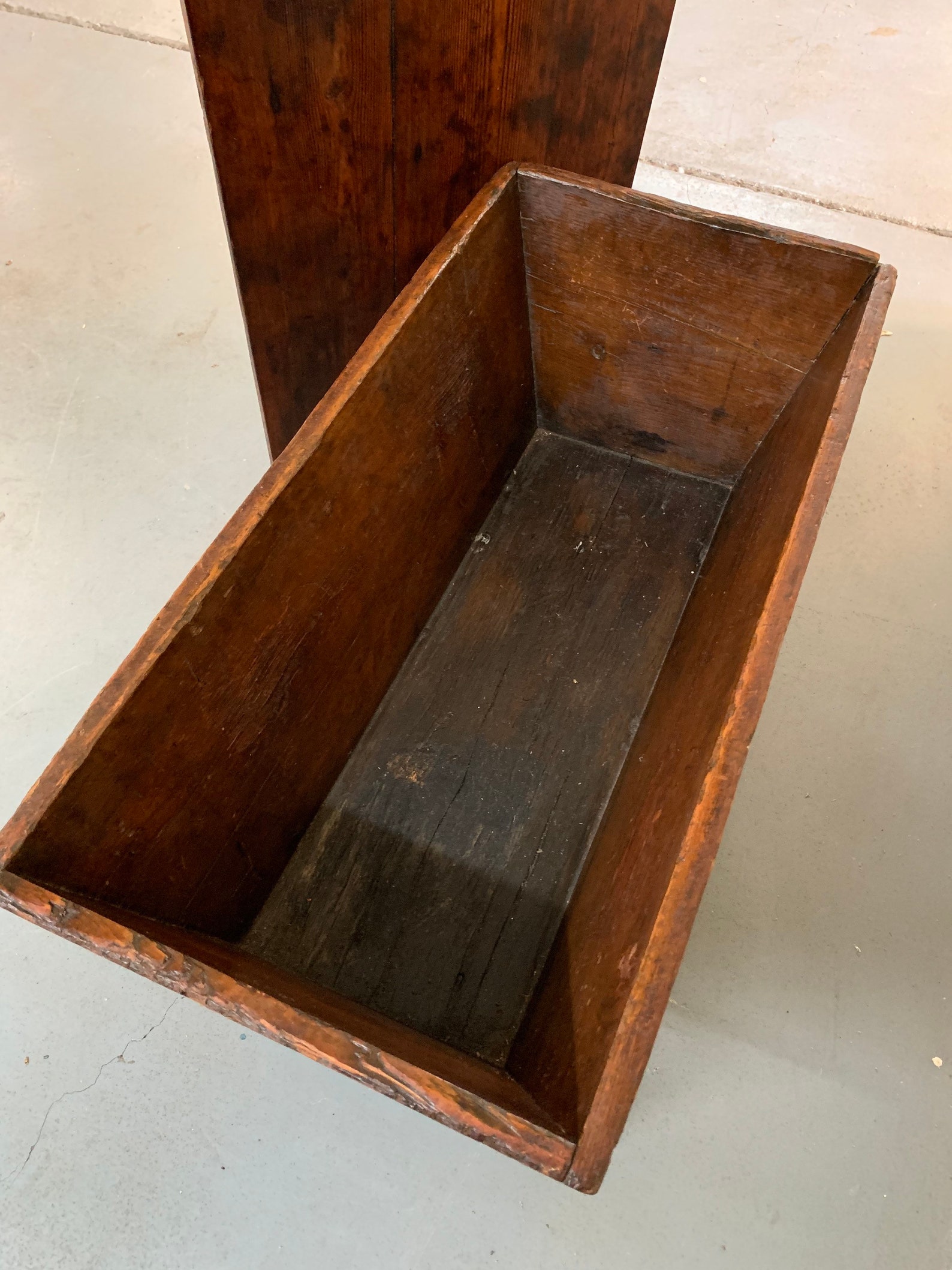 Primitive New England Pine Lidded Dough Box on Scalloped Base - Etsy