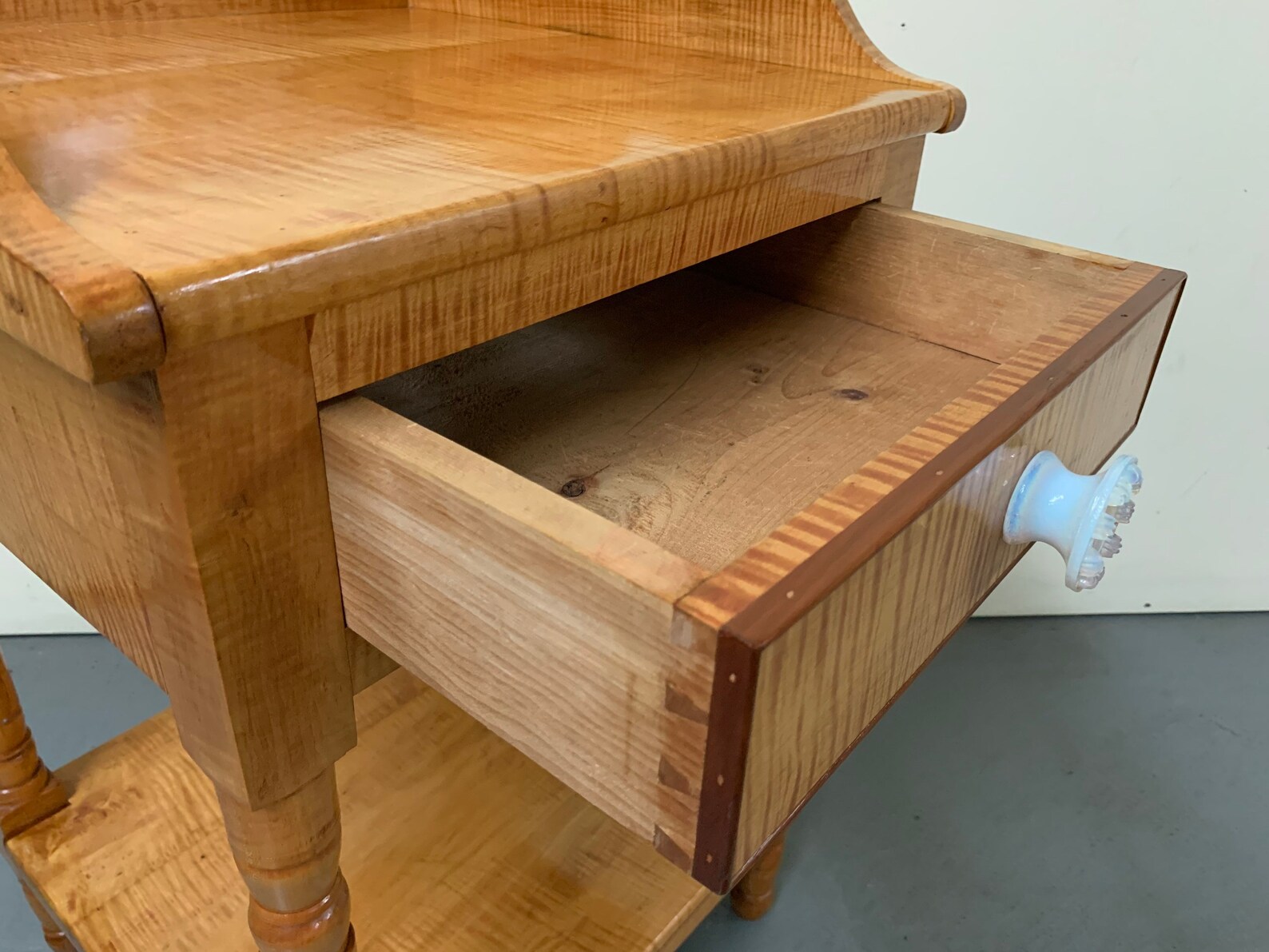 Beautiful Antique Solid Tiger Maple New York Washstand - Etsy
