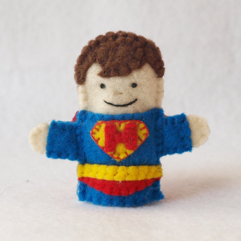 Caped Superhero Finger Puppet Felt Finger Puppet Custom - Etsy