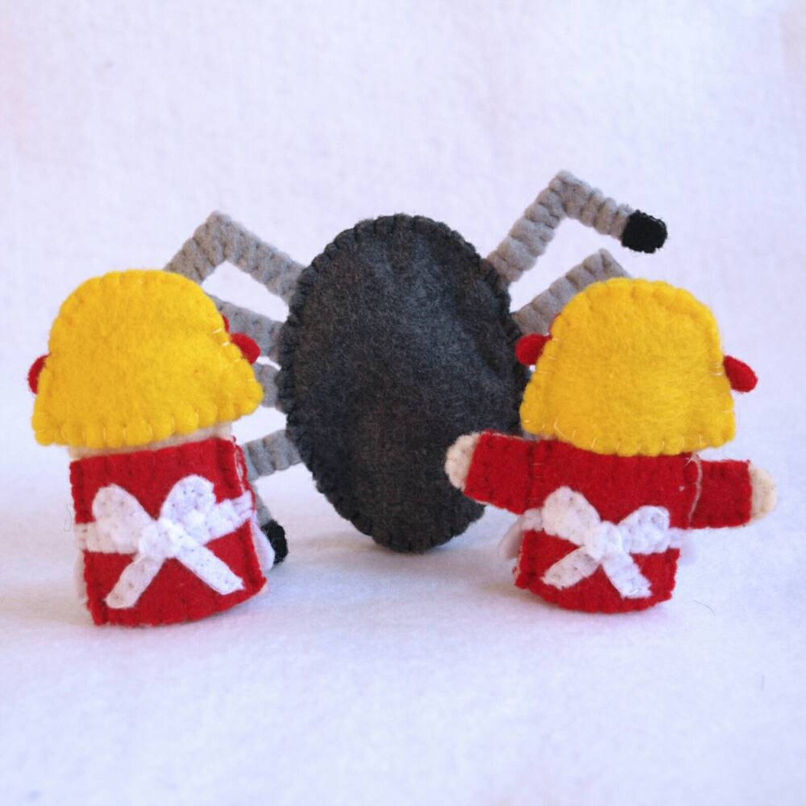 Little Miss Muffet Felt Puppet, Spider Felt Puppet, Little Miss Muffet ...