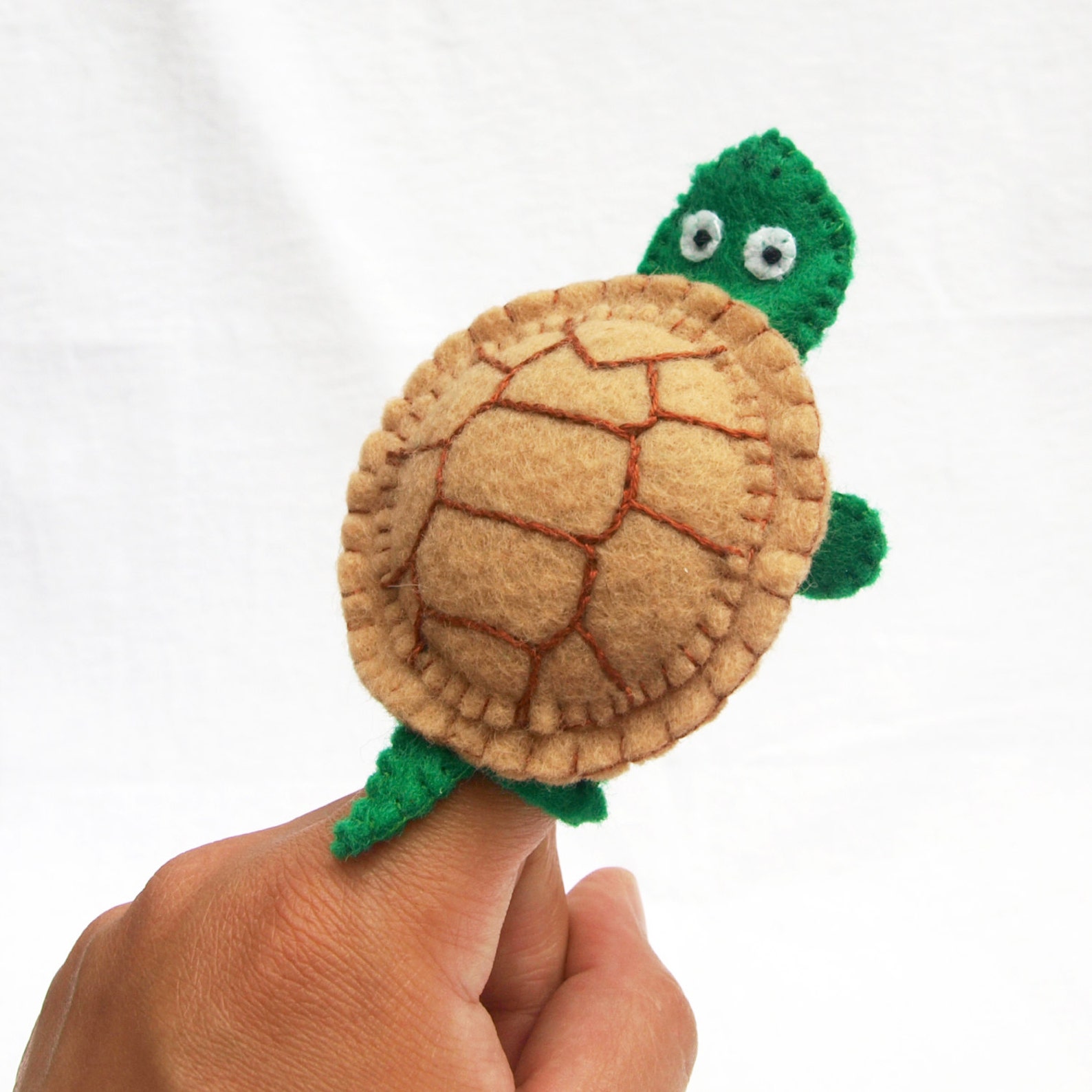 Turtle Felt finger puppet animal puppet storytime puppet | Etsy