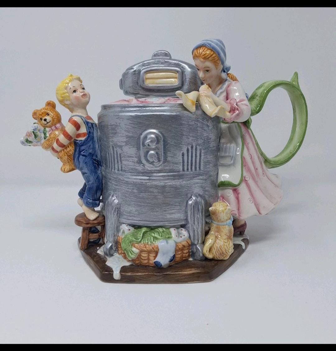 Vintage Collections, Etc. Wash Day Teapot Excellent Condition - Etsy