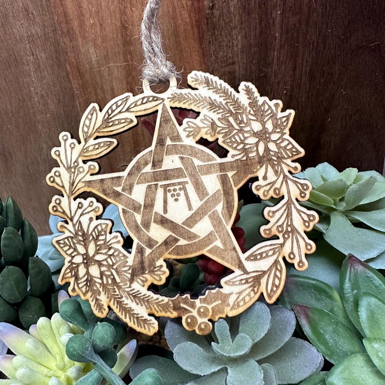 Pentacle Wreath Winter Solstice Ornament - Etsy