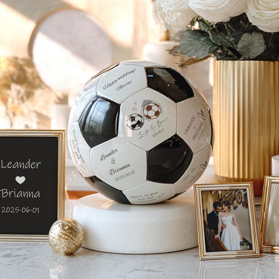 Football wedding theme 60 photos - Astyledwedding.com