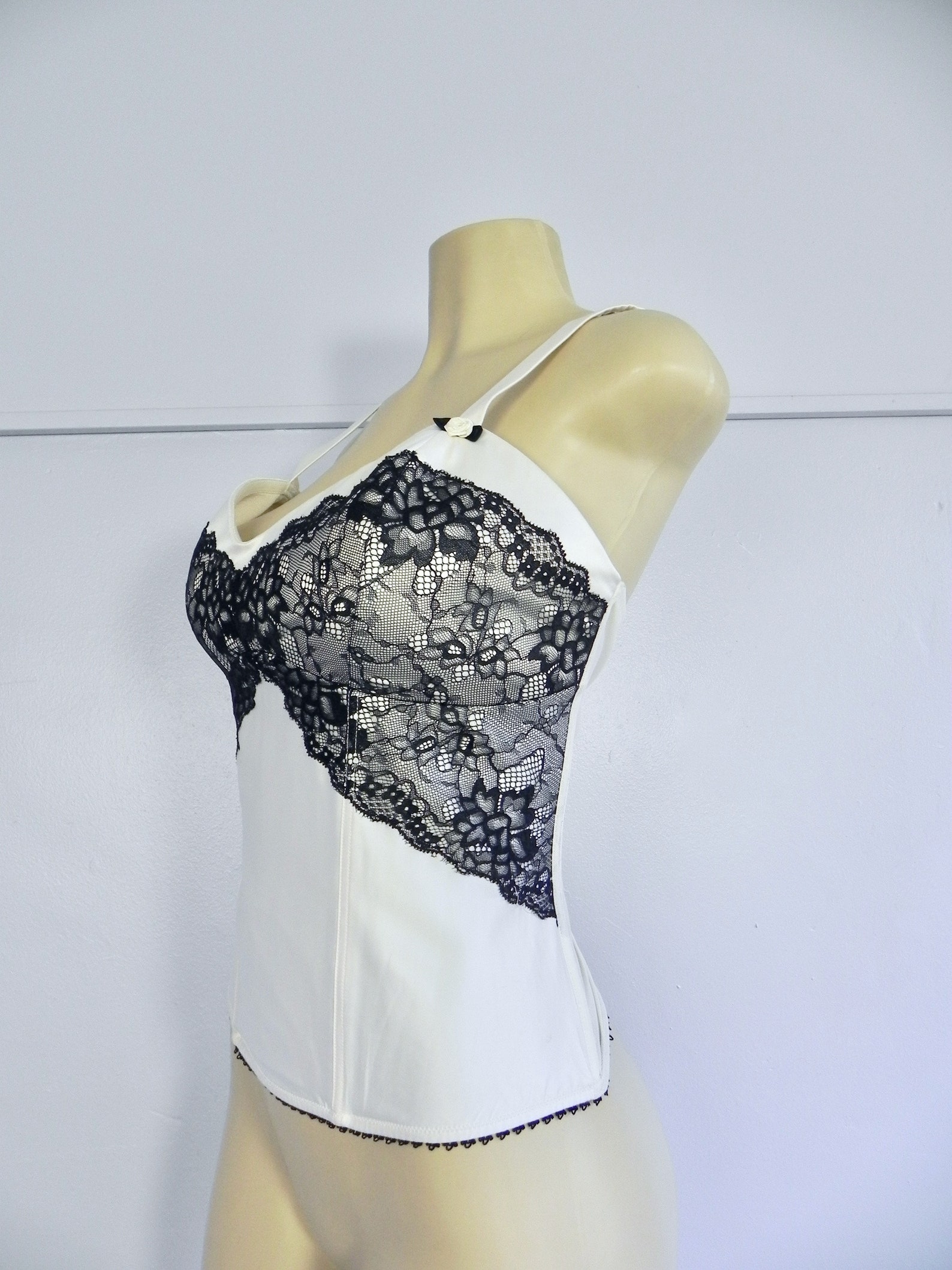 Vintage Basque Corset White and Black Lace with Boning Lg XL | Etsy