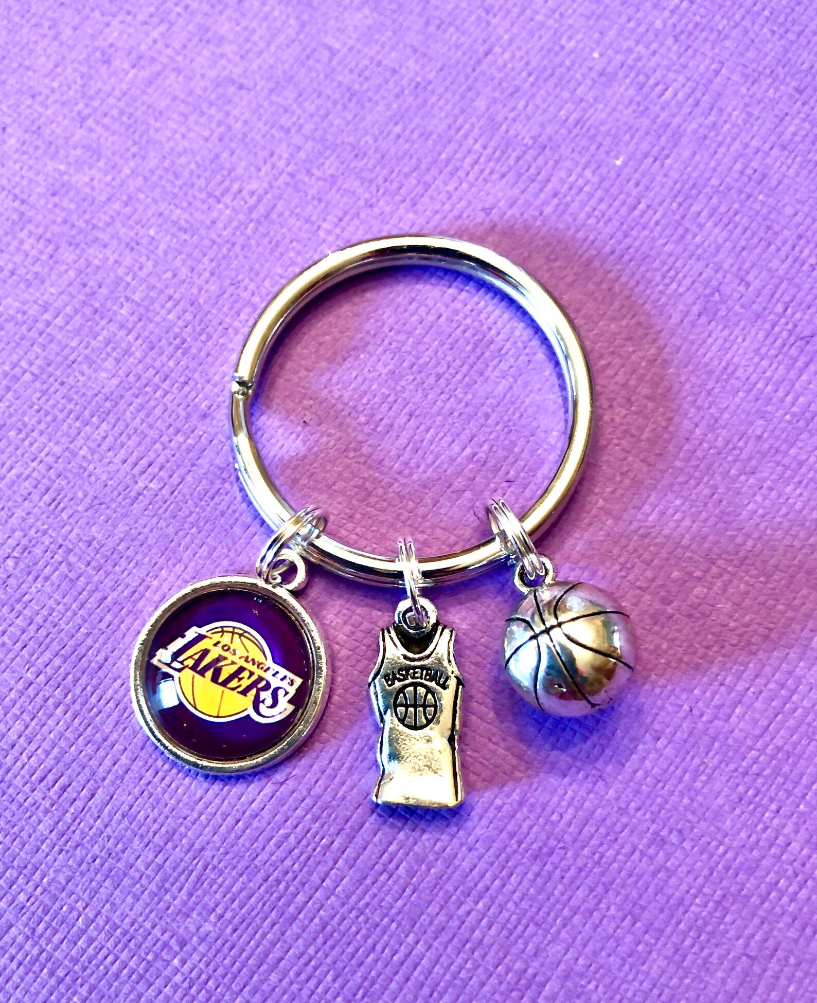 LA Lakers, Los Angeles Lakers, Basketball, Key Chain Great Gift for Any ...