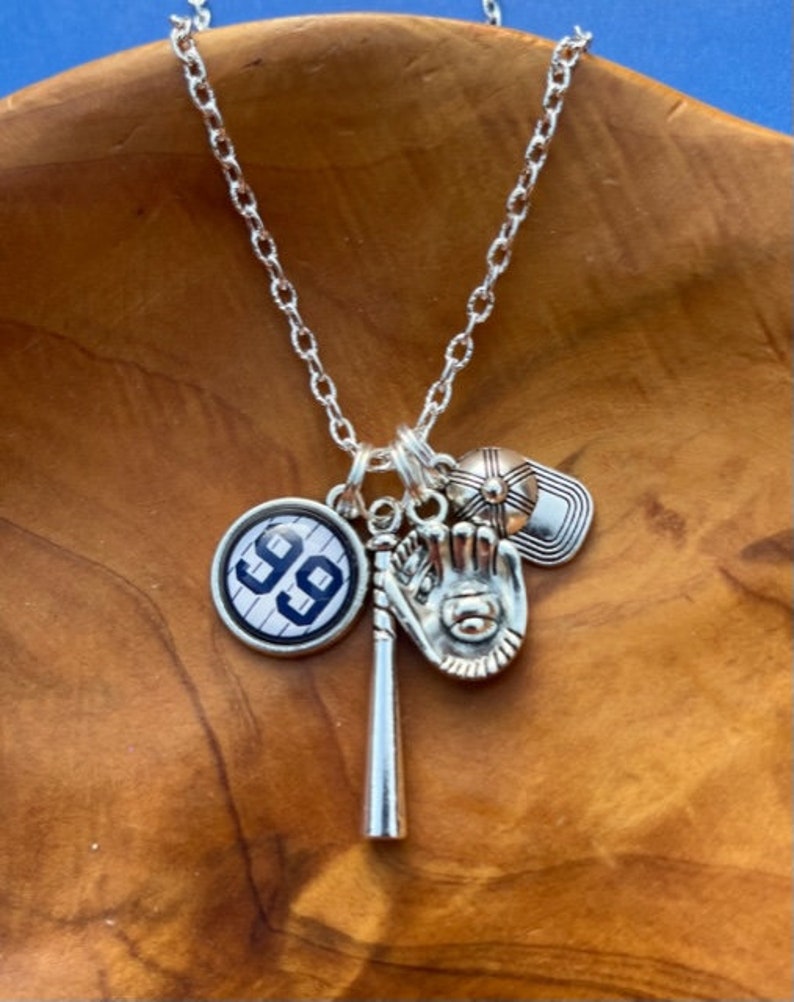 Aaron Judge 99 62 Home Runs NY Yankees Necklace - Etsy