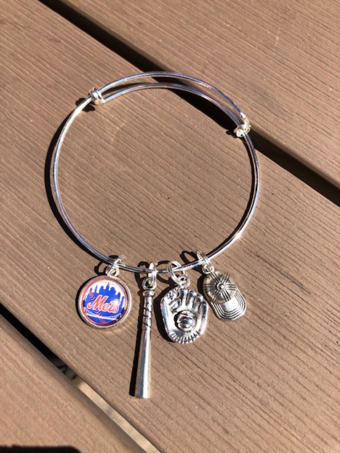 NY Mets bracelet with Mets Charm Baseball Mitt and Hat | Etsy