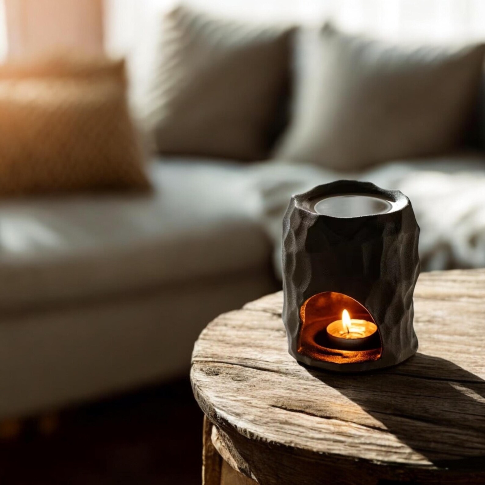 Black Ceramic Aromatherapy Essential Oil Furnace and Palo Santo Holder ...